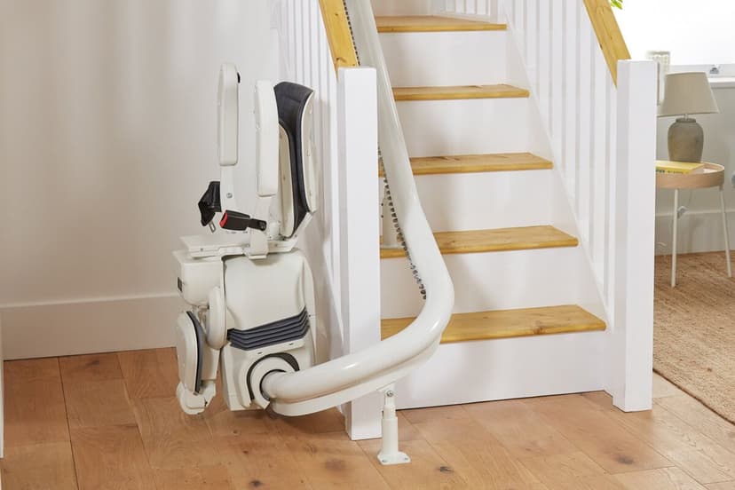 Traplift Ultimate voor trappen met bocht